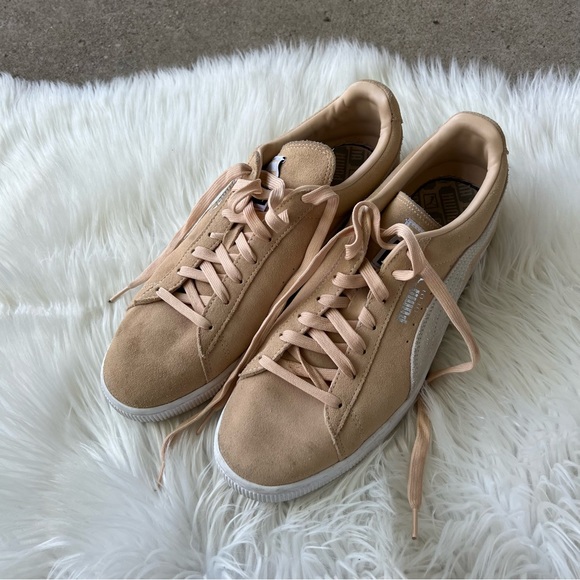 Puma | Shoes | Puma Beige And White Low Top Sneakers | Poshmark
